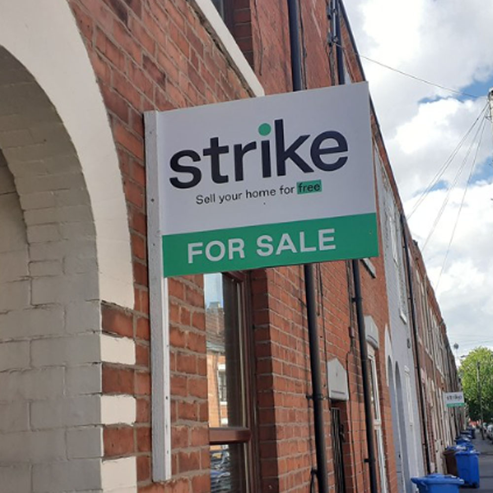 Pack of 30x Estate Agent Wall Posts (Split 1m for Wall-Boards) - Signs ...